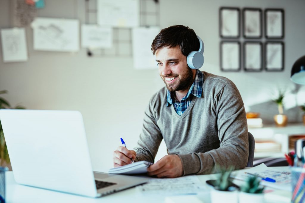 5 Ways to Create a Productive Study Space in Your Dorm Room - Bestar